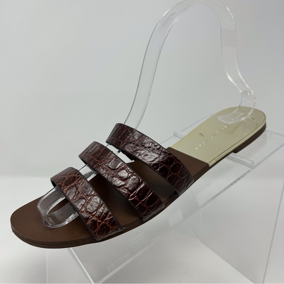 Zara | Shoes | Zara Basic Collection Brown Faux Leather Croc Embossed ...